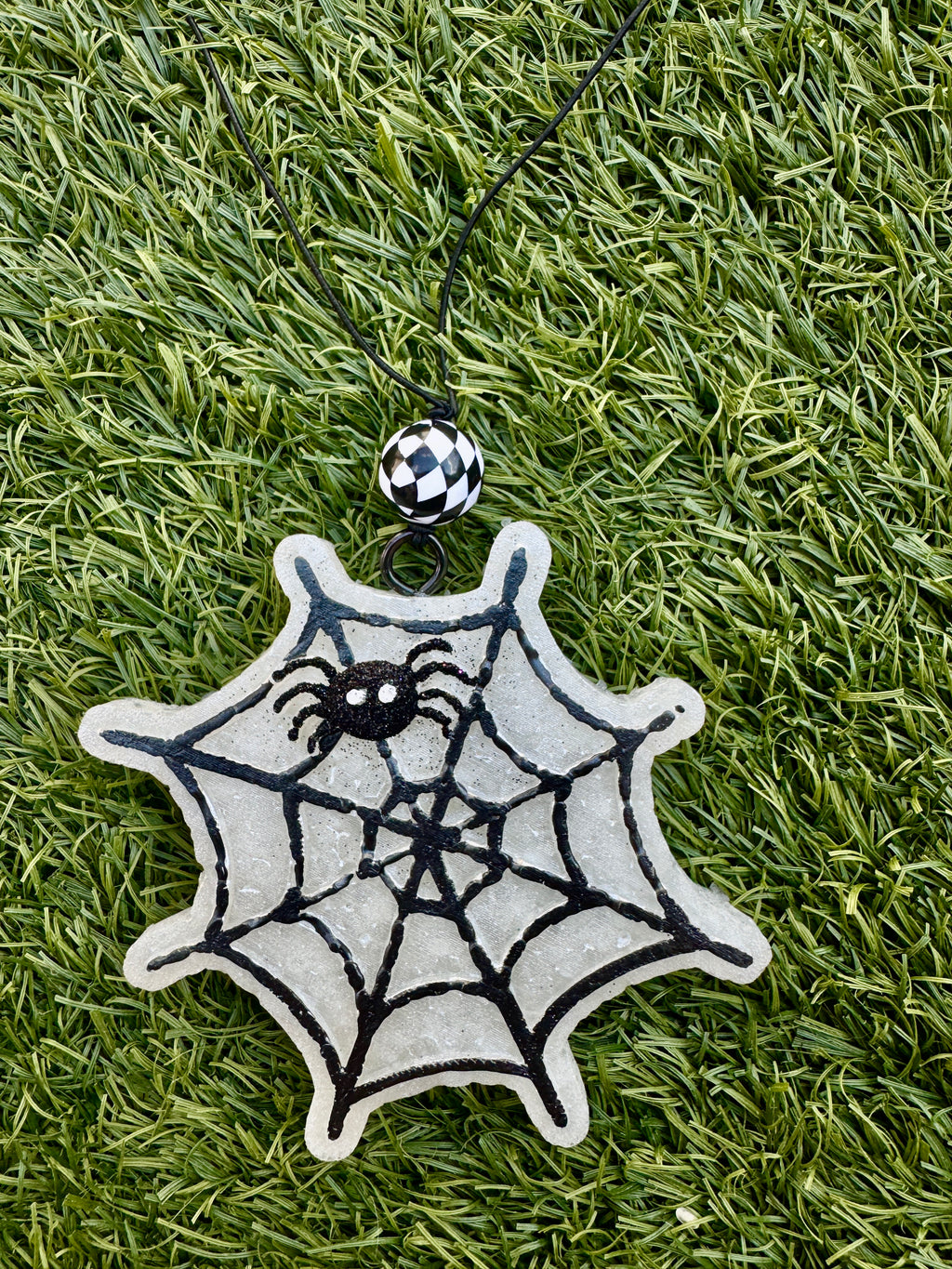3D Spider on Web – The Ritz Salon and Spa